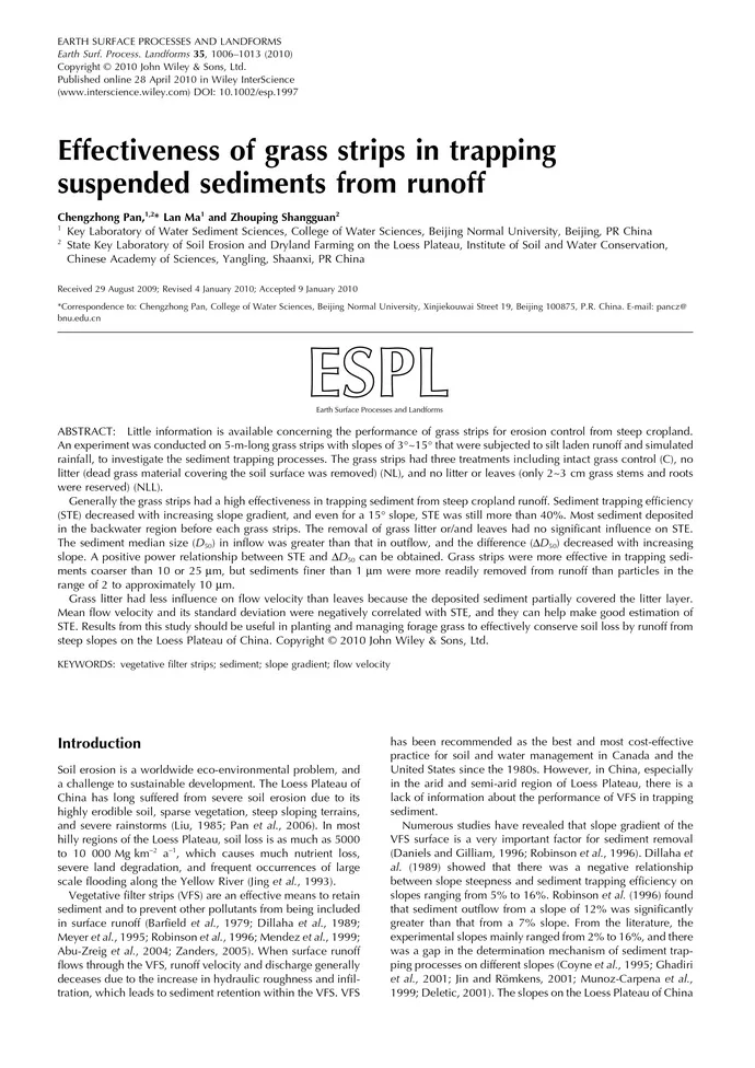 Effectiveness of grass strips in trapping suspended sediments from runoff